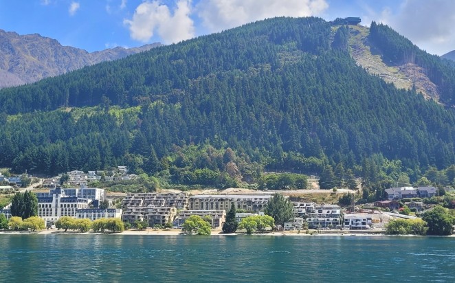 Lakeview reveals build date » Lakes Weekly Bulletin