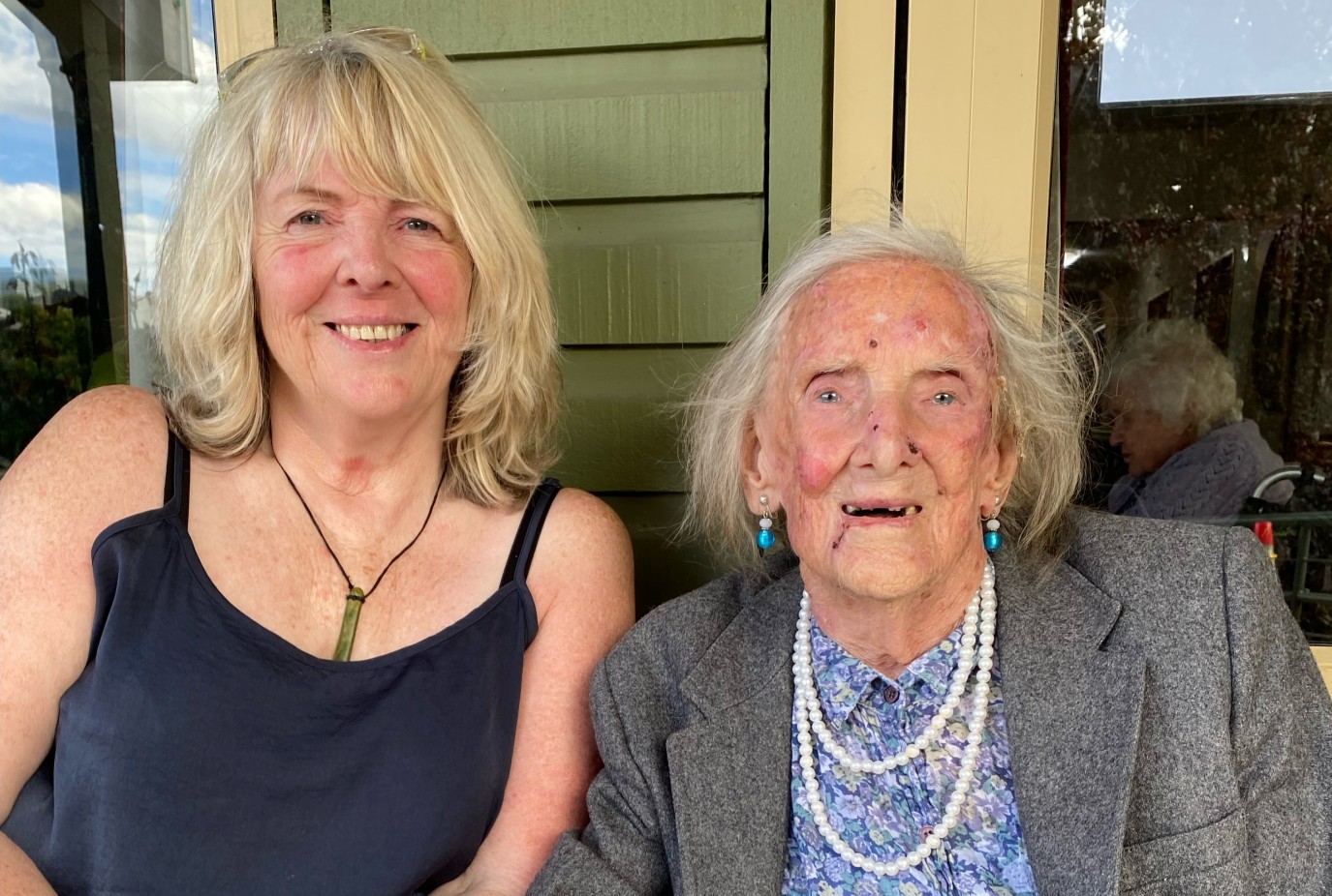 Issue 938 » Lakes Weekly Bulletin